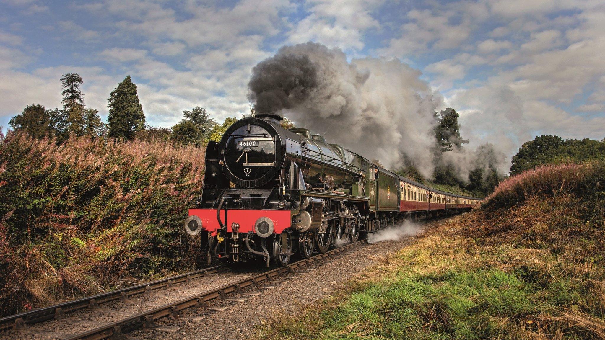 Borders Railway steam train trips return - BBC News