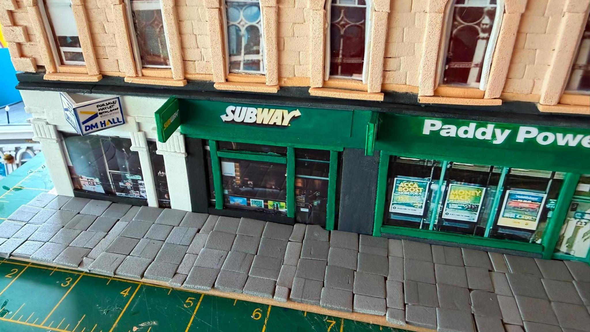 Miniature model maker recreates Glasgow landmark destroyed by fire ...