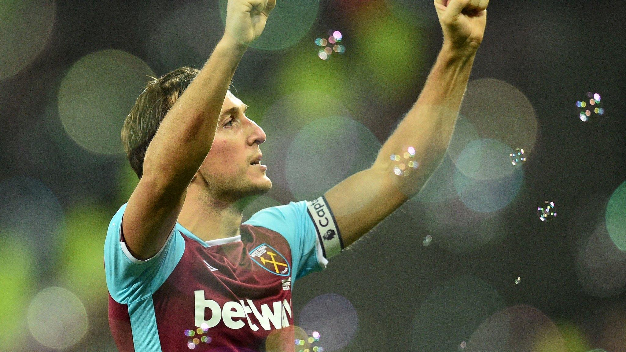 West Ham fans name post man of the match in victory over Hull - BBC Sport