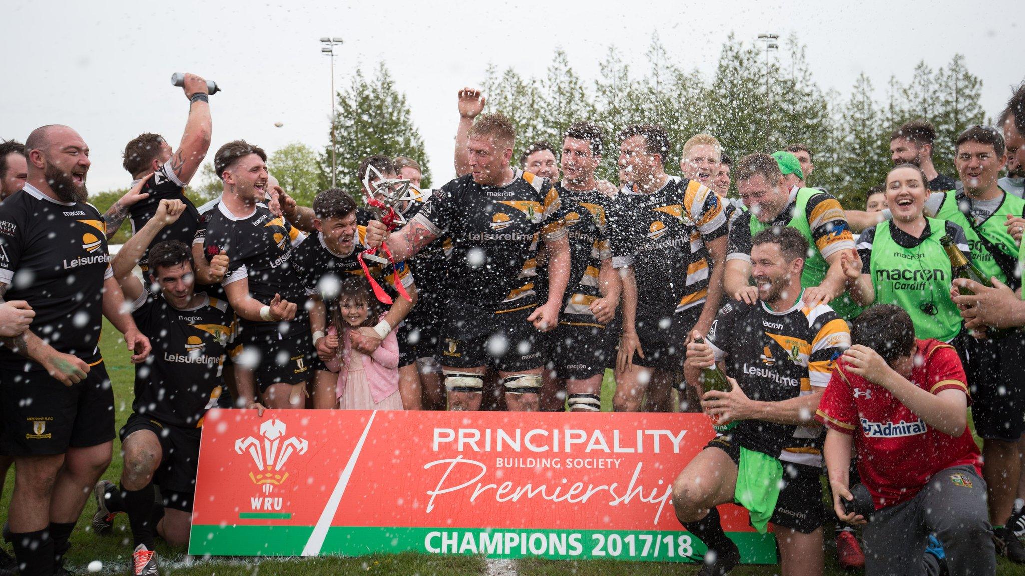 Merthyr wing Kyle Evans voted Premiership Player of the Year - BBC Sport
