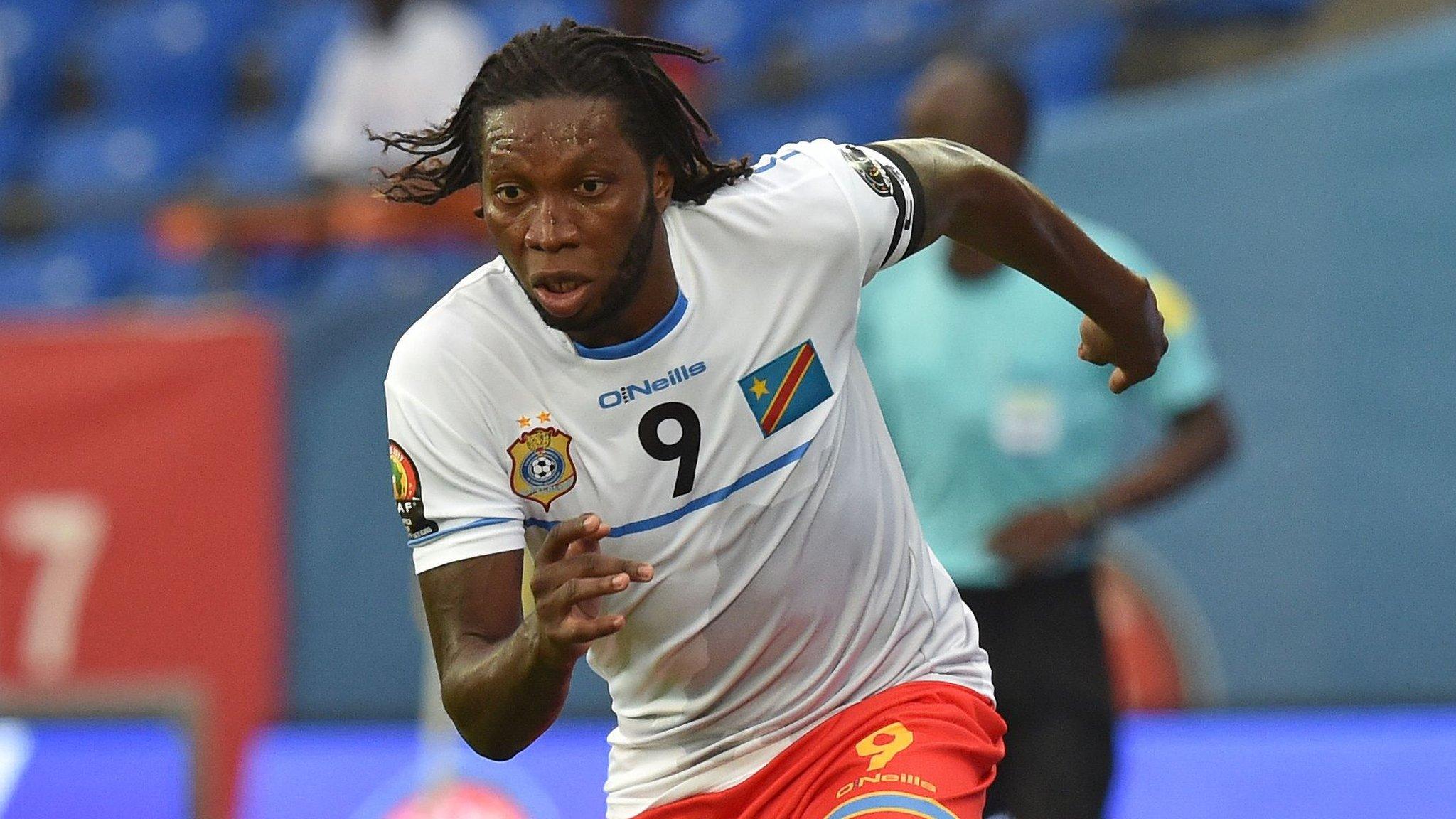 Dieumerci Mbokani: DR Congo striker extends stay with Belgian club ...