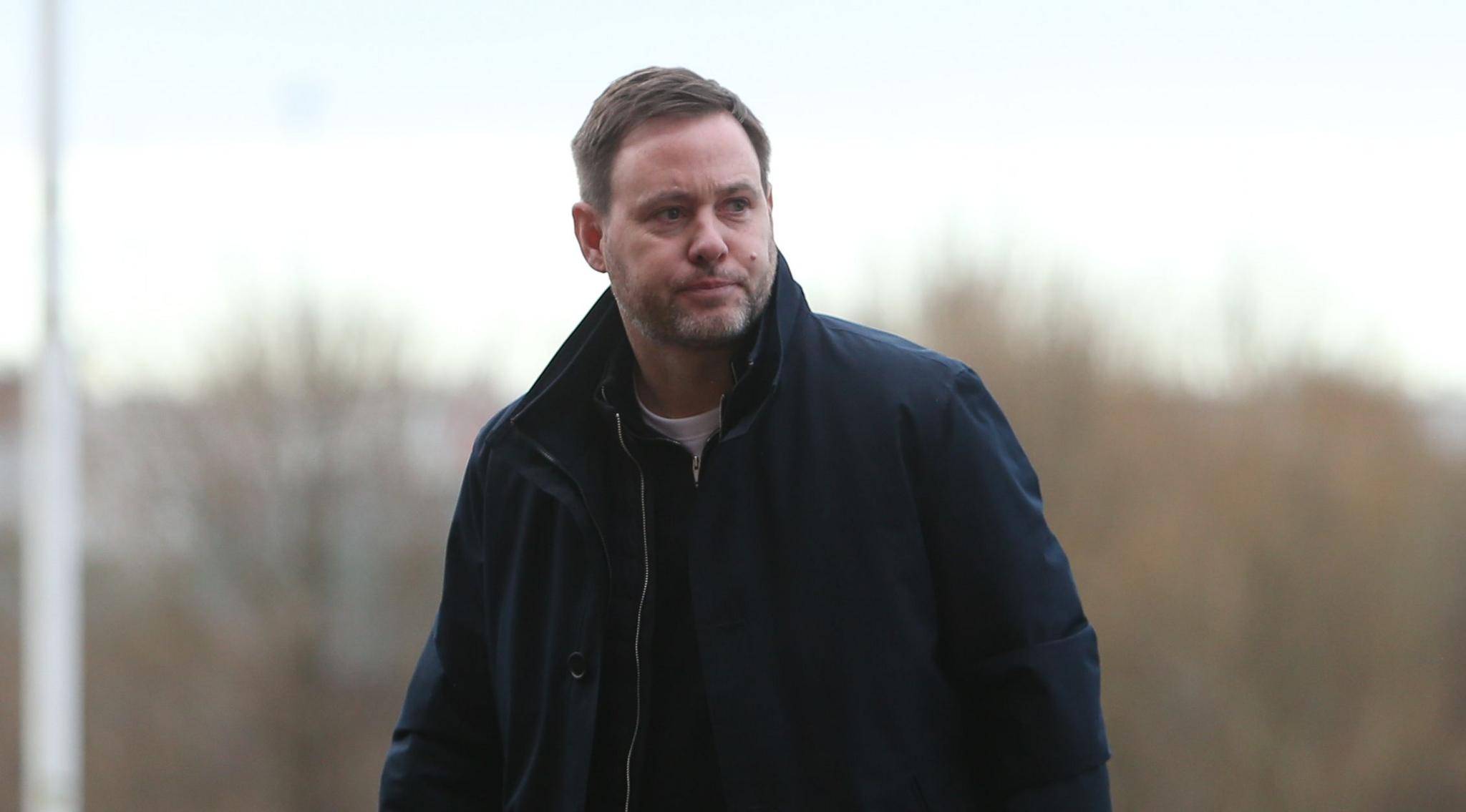 Michael Beale asks fans to get behind Sunderland players - BBC Sport