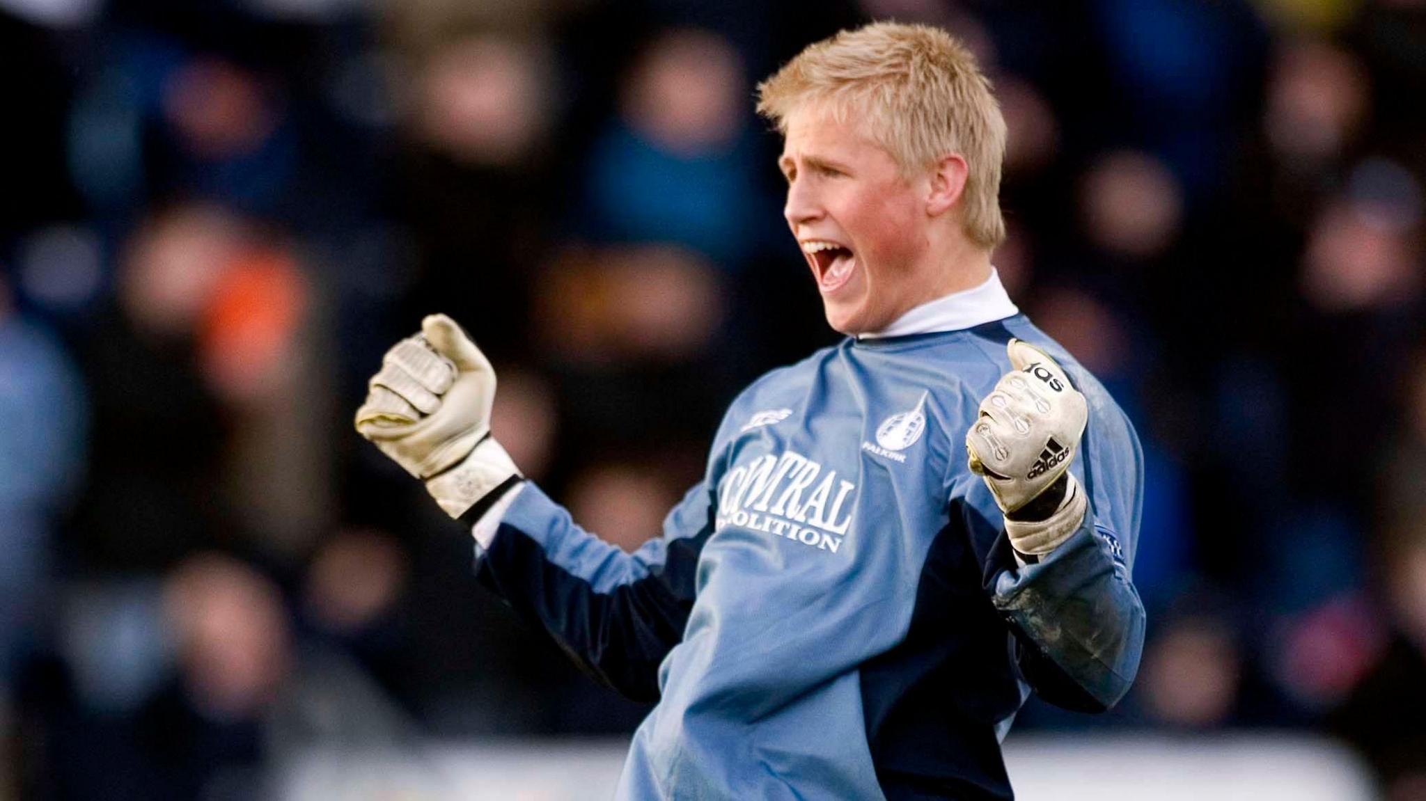 When Falkirk last beat Celtic, Kasper Schmeichel was the hero - BBC Sport