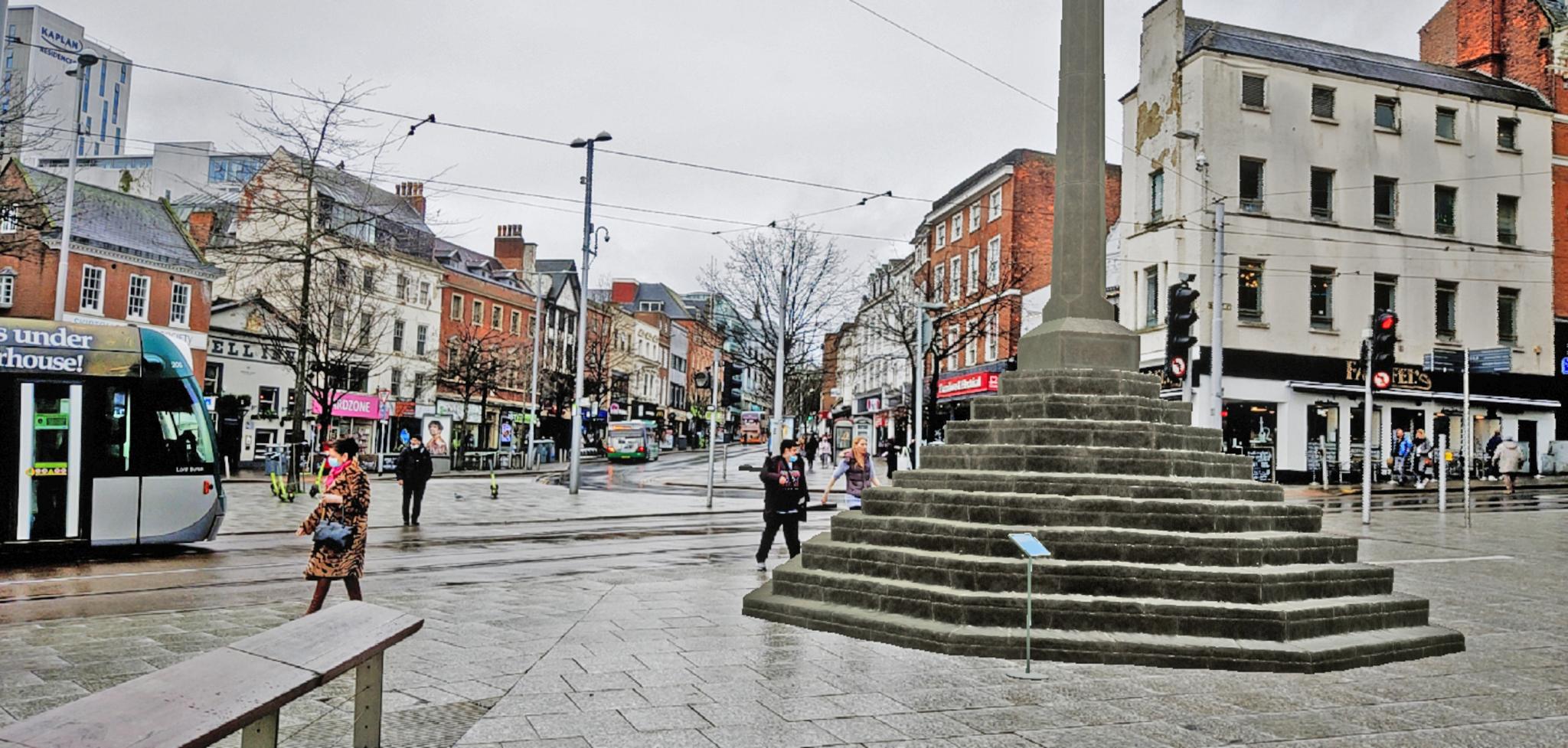 App recreates wall which divided medieval Nottingham - BBC News