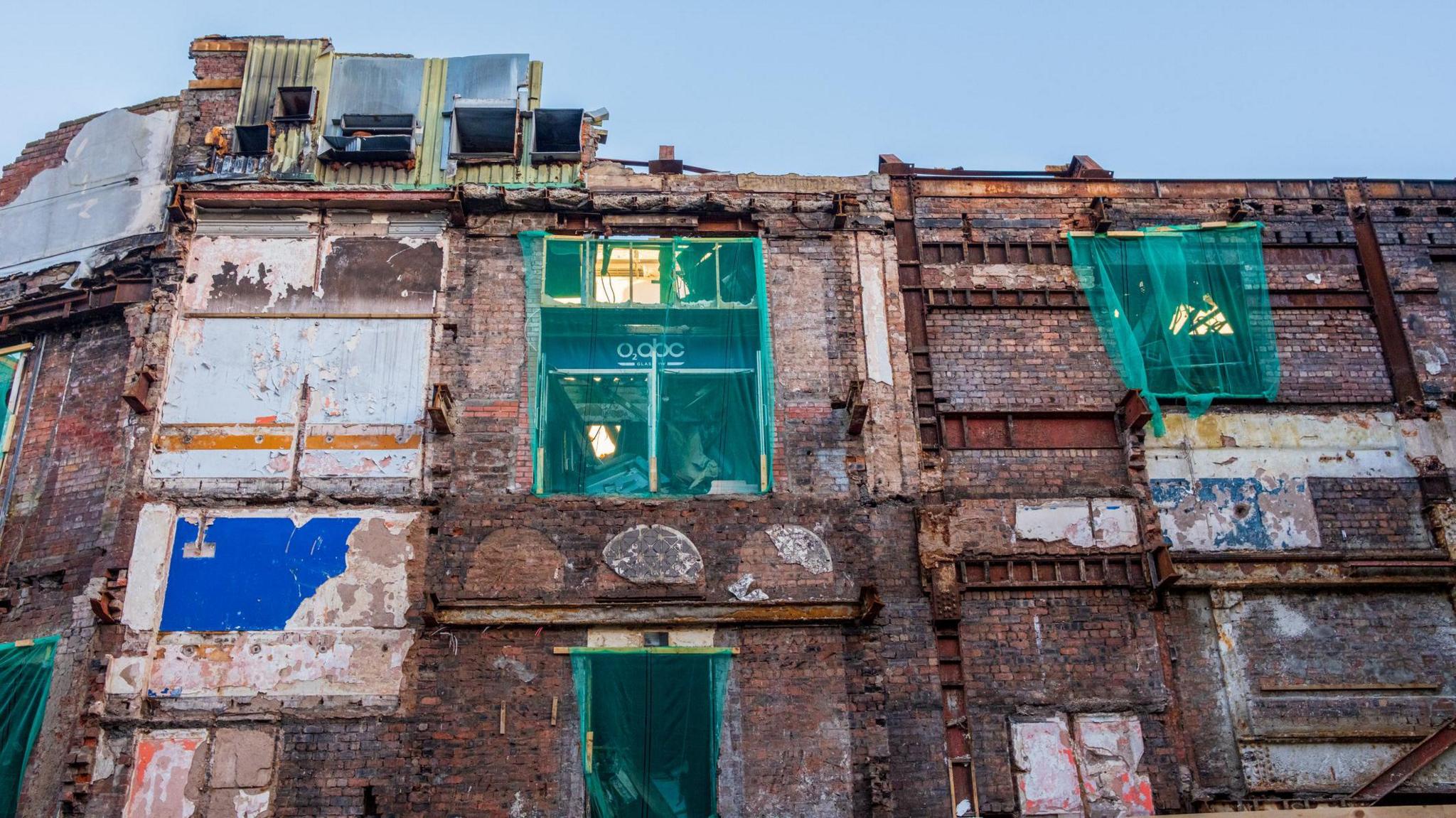 School of Art concerns over O2 ABC redevelopment plans - BBC News