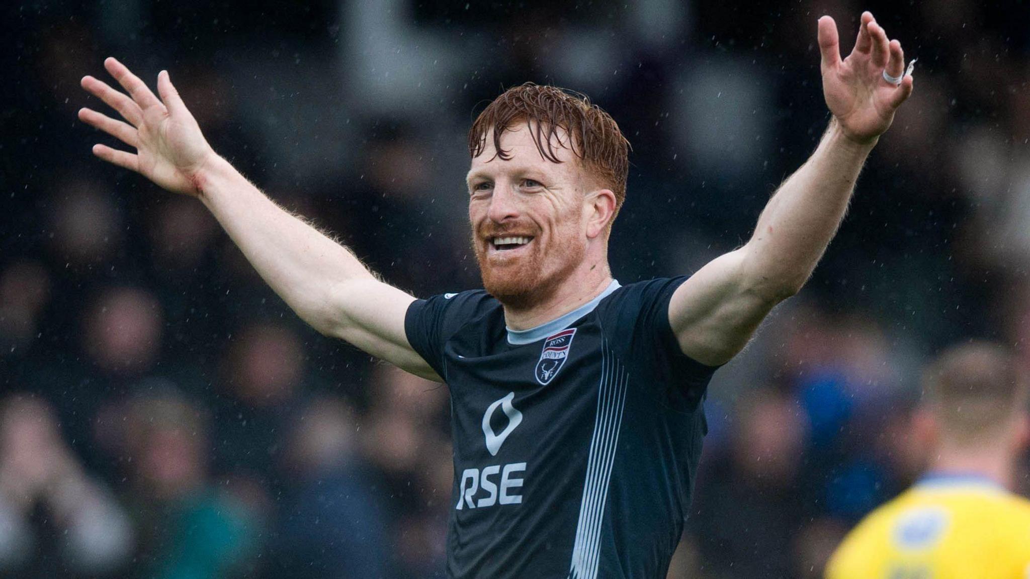 Simon Murray 'desperate' to be part of Dundee project - BBC Sport