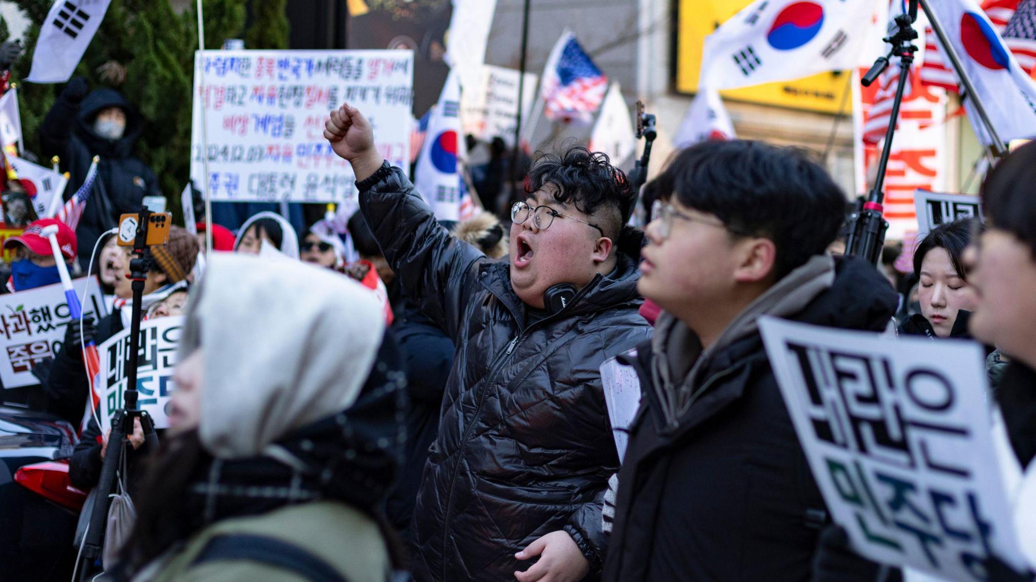 Freedom University: The right-wing group rallying youth in South Korea ...