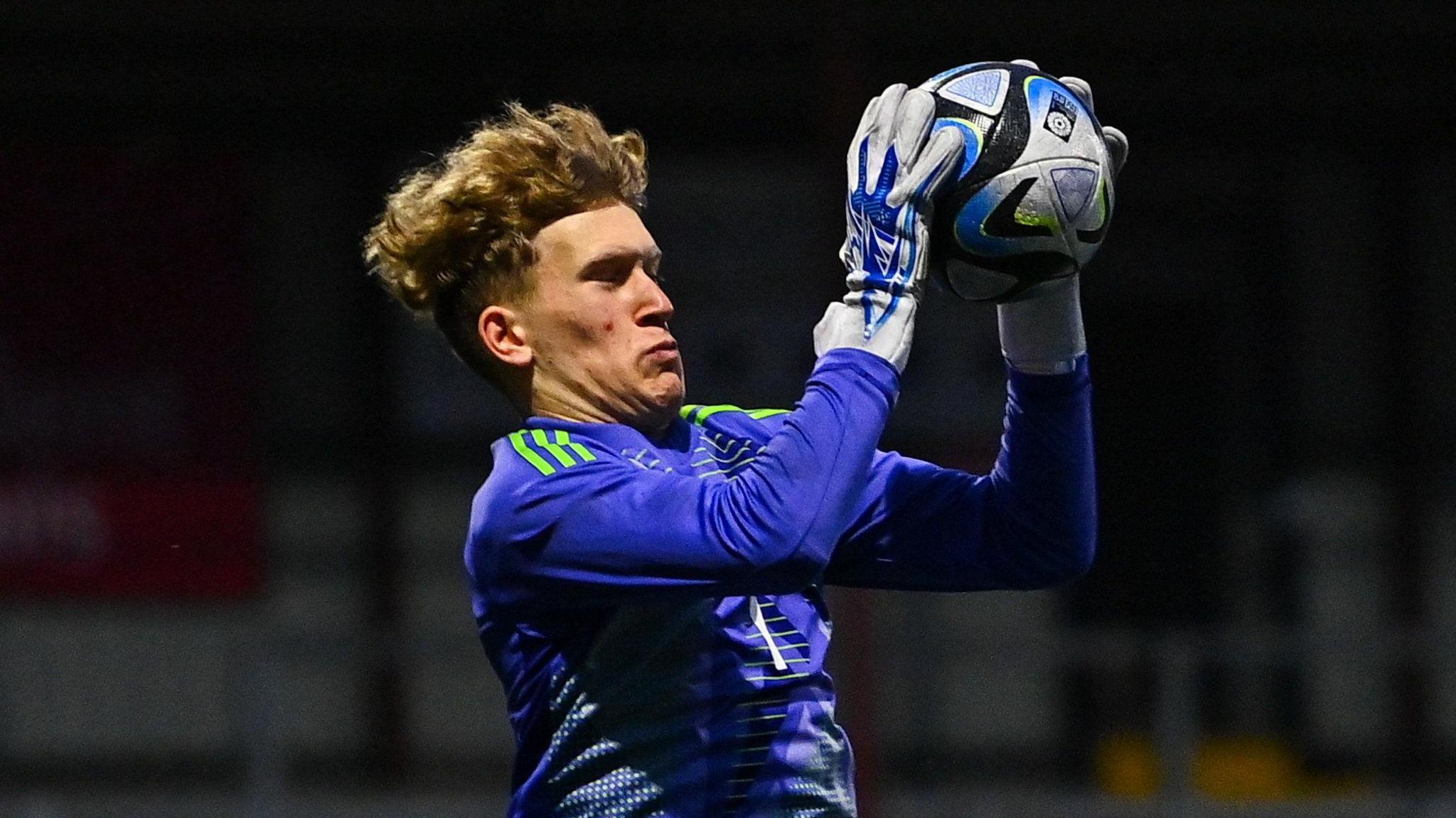 Dundee & Scotland U17 goalkeeper Alastair Graham joins Nottingham ...