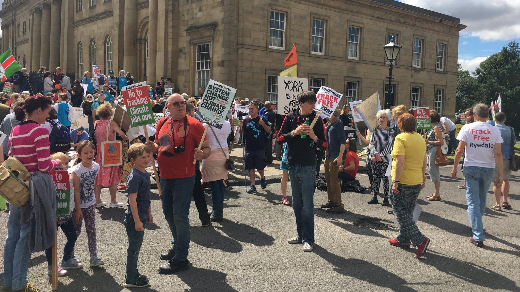 City of York Council's anti-fracking terrorism links 'ludicrous' - BBC News