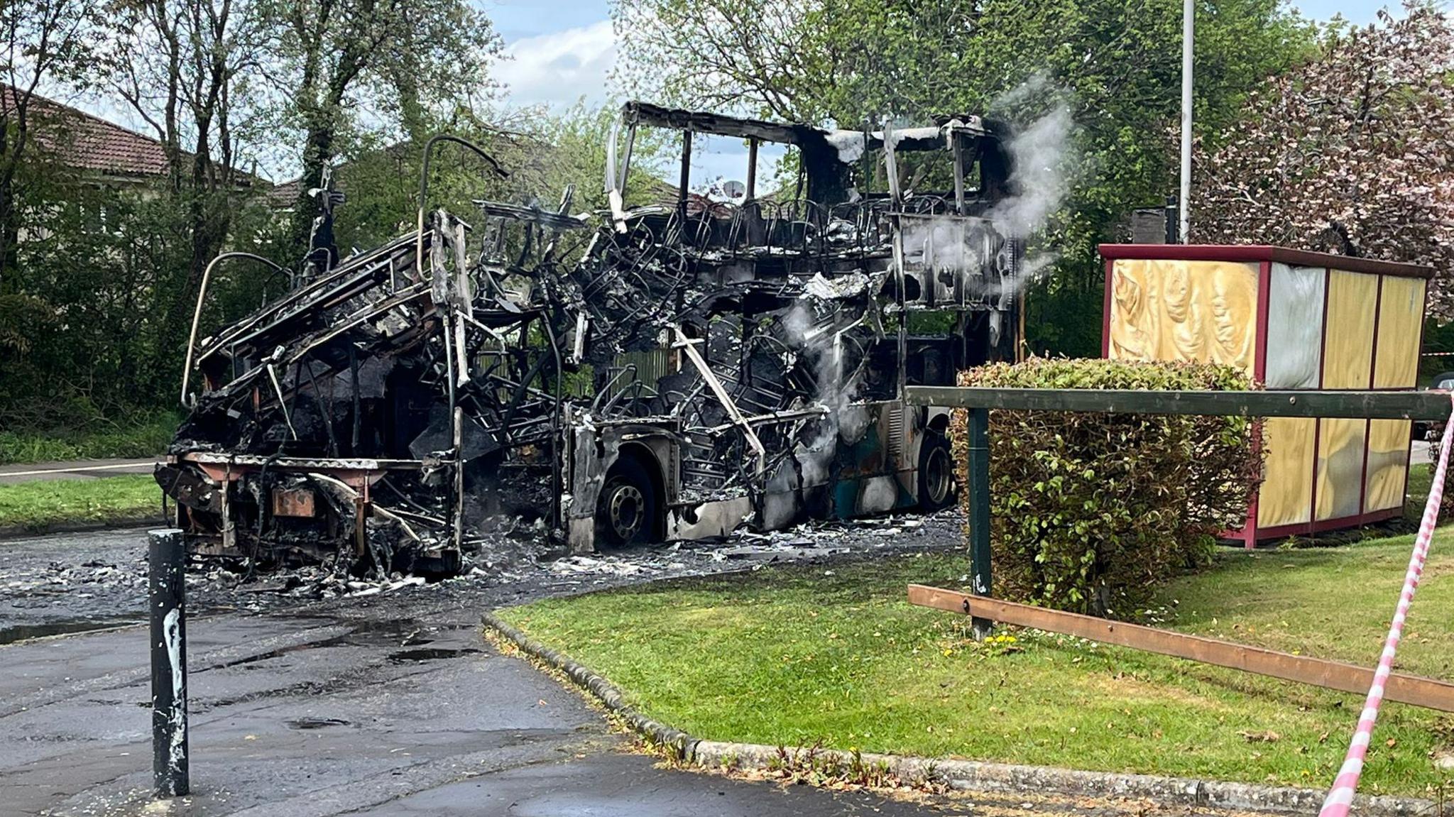 Bus bursts into flames outside Fife election count - BBC News