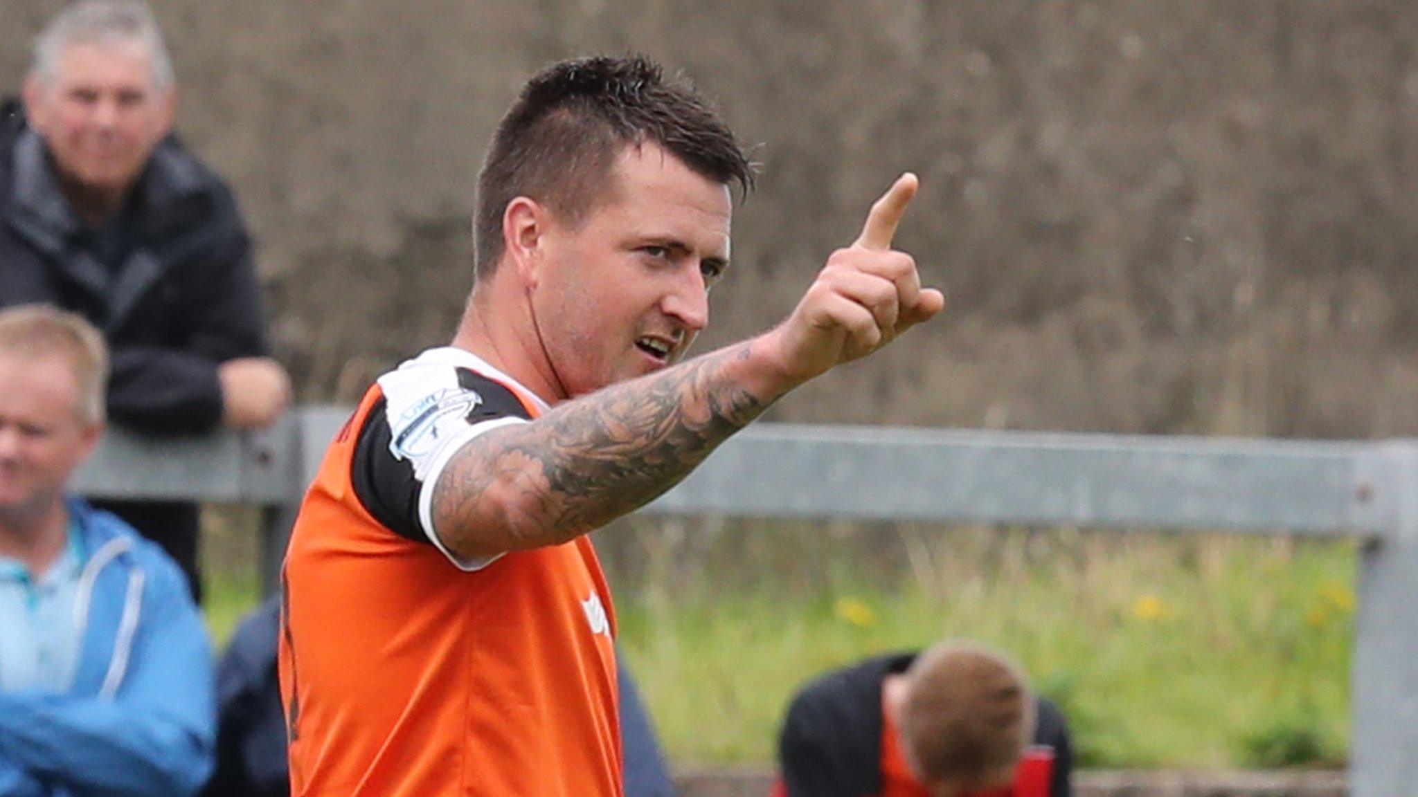 Irish Premiership: Ballinamallard Utd 1-3 Carrick Rangers - BBC Sport