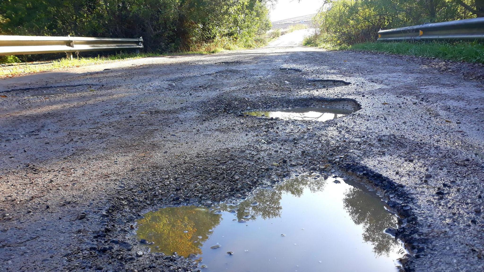 Is Yorkshire suffering a 'plague of potholes'? - BBC News