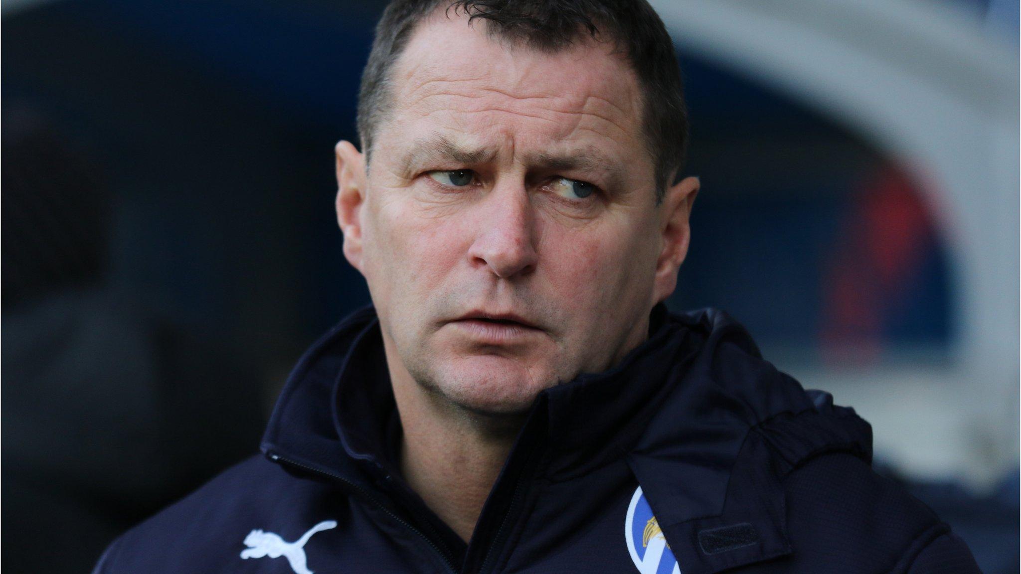 Southend United complain over Oldham Athletic ticket prices - BBC Sport