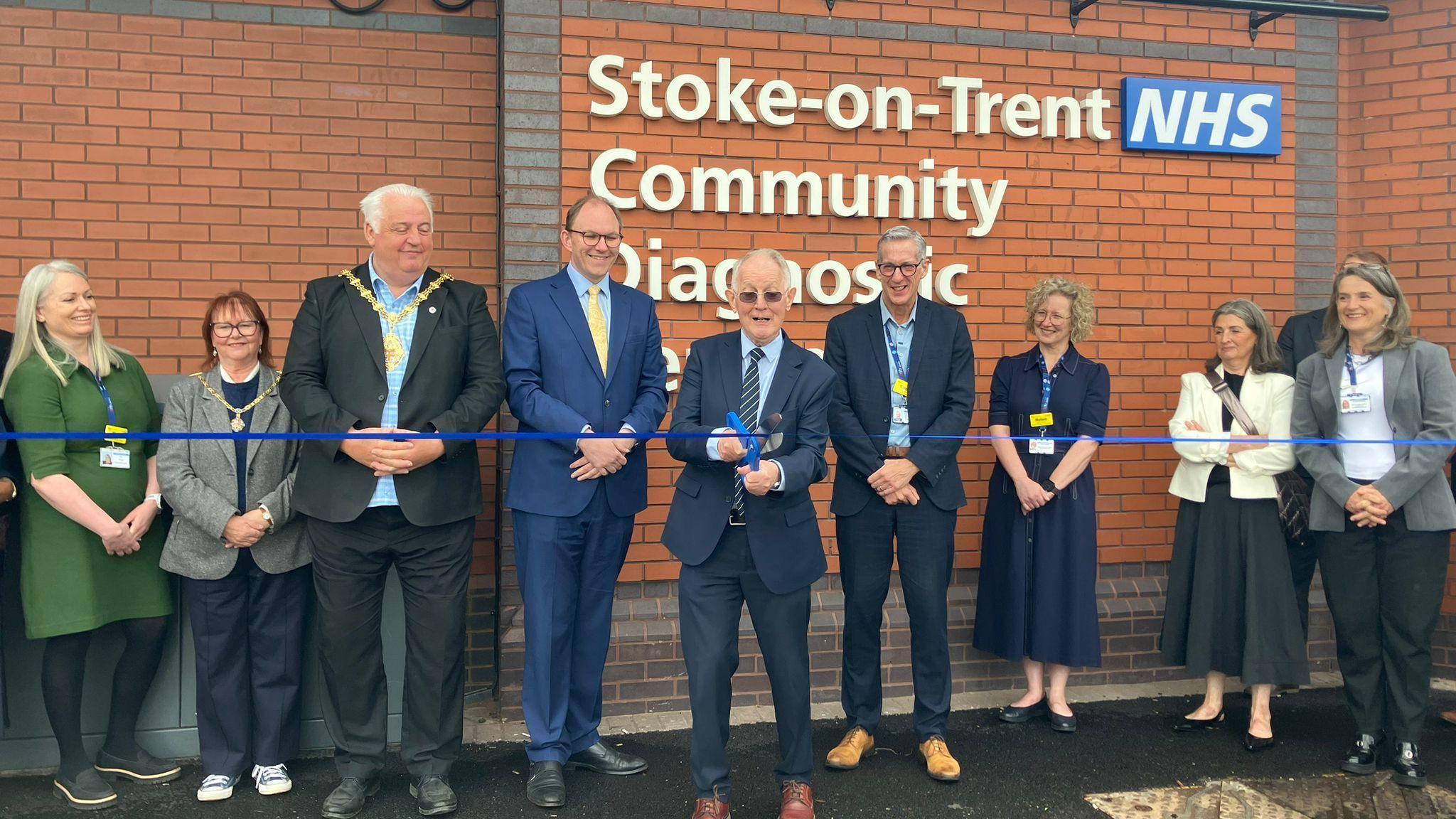 Burntwood 'has waited long enough' for new health centre - BBC News