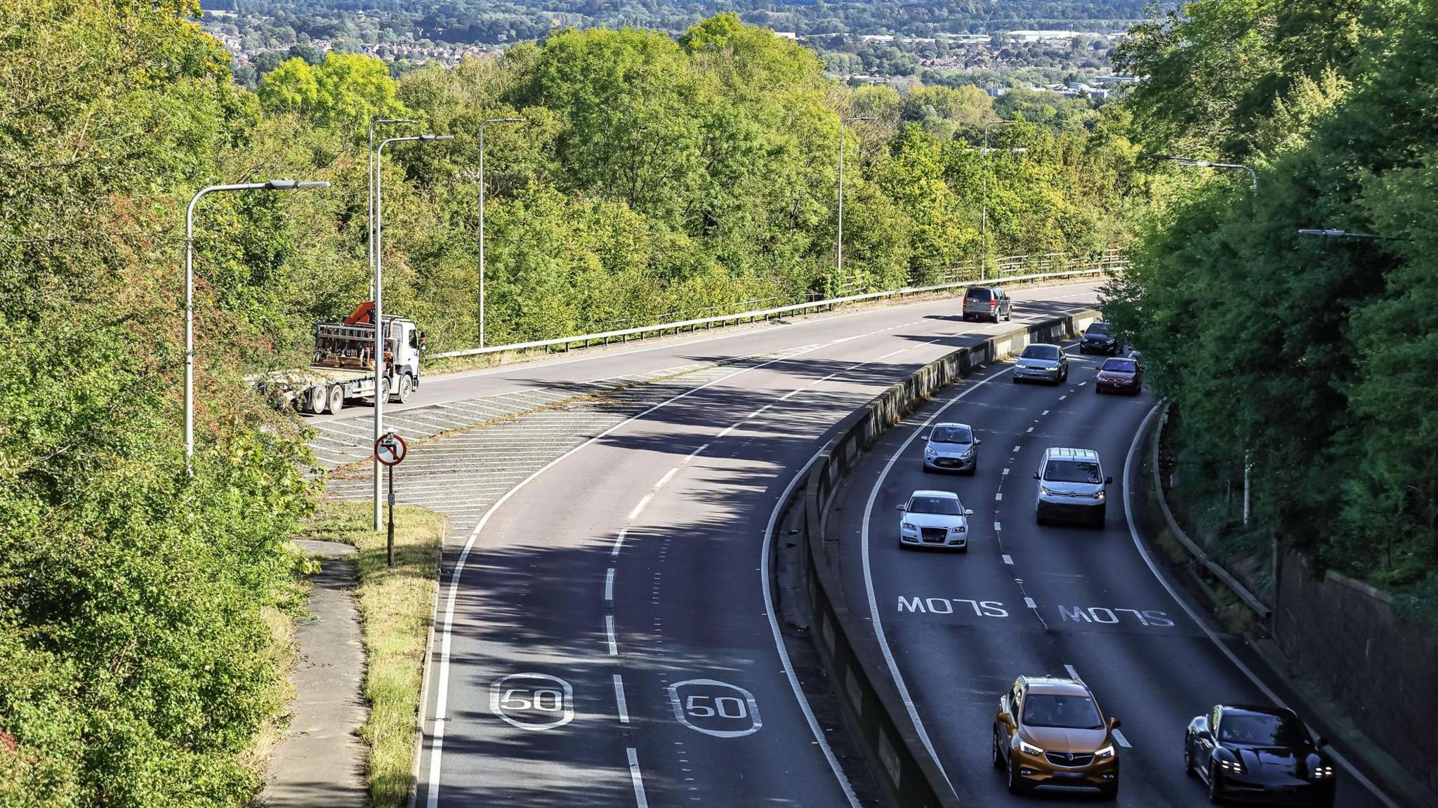 Guildford A3 roadworks to cause lane closures until end of the year ...