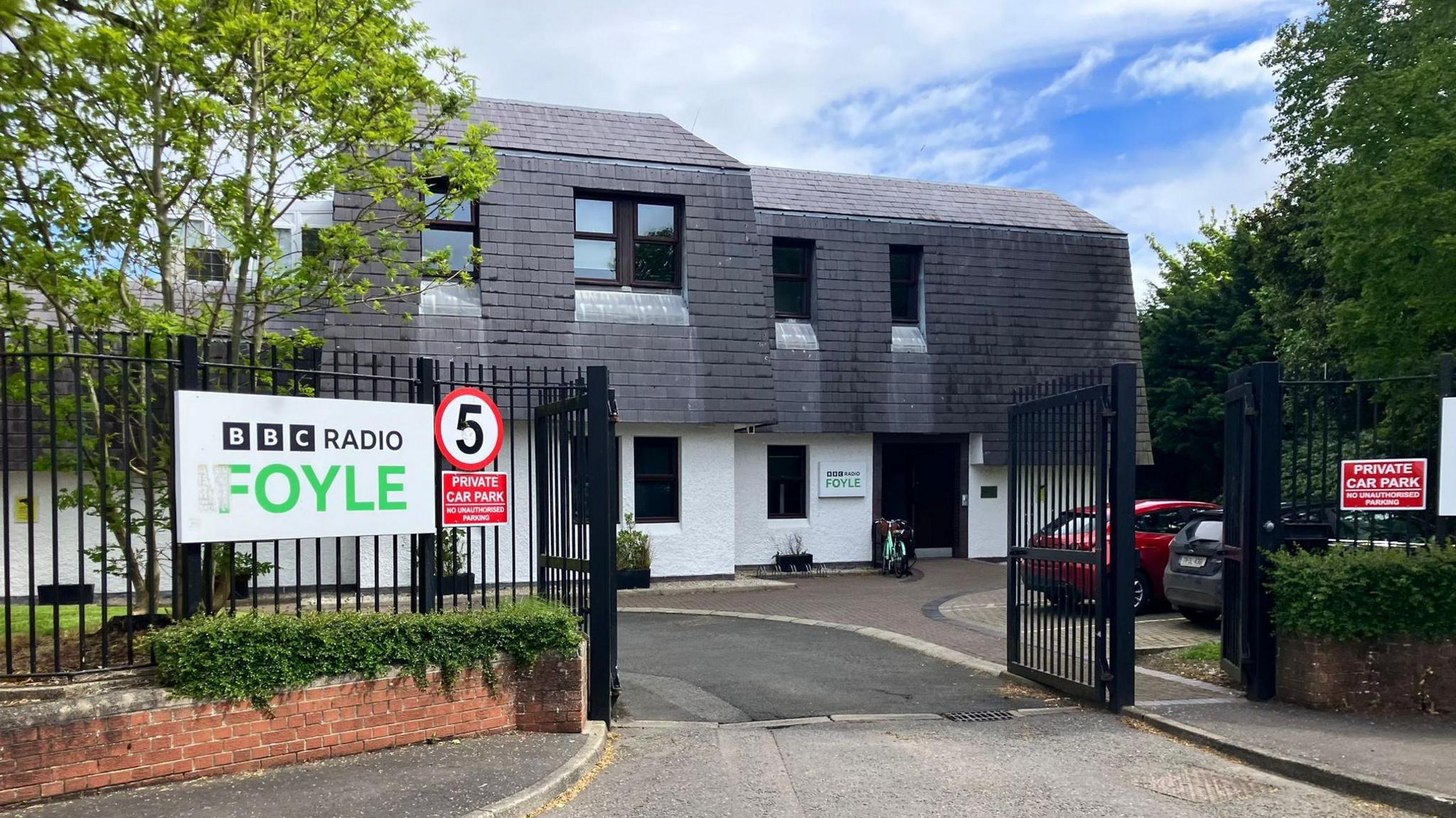 Londonderry: BBC Radio Foyle building appears for sale for £475K - BBC News