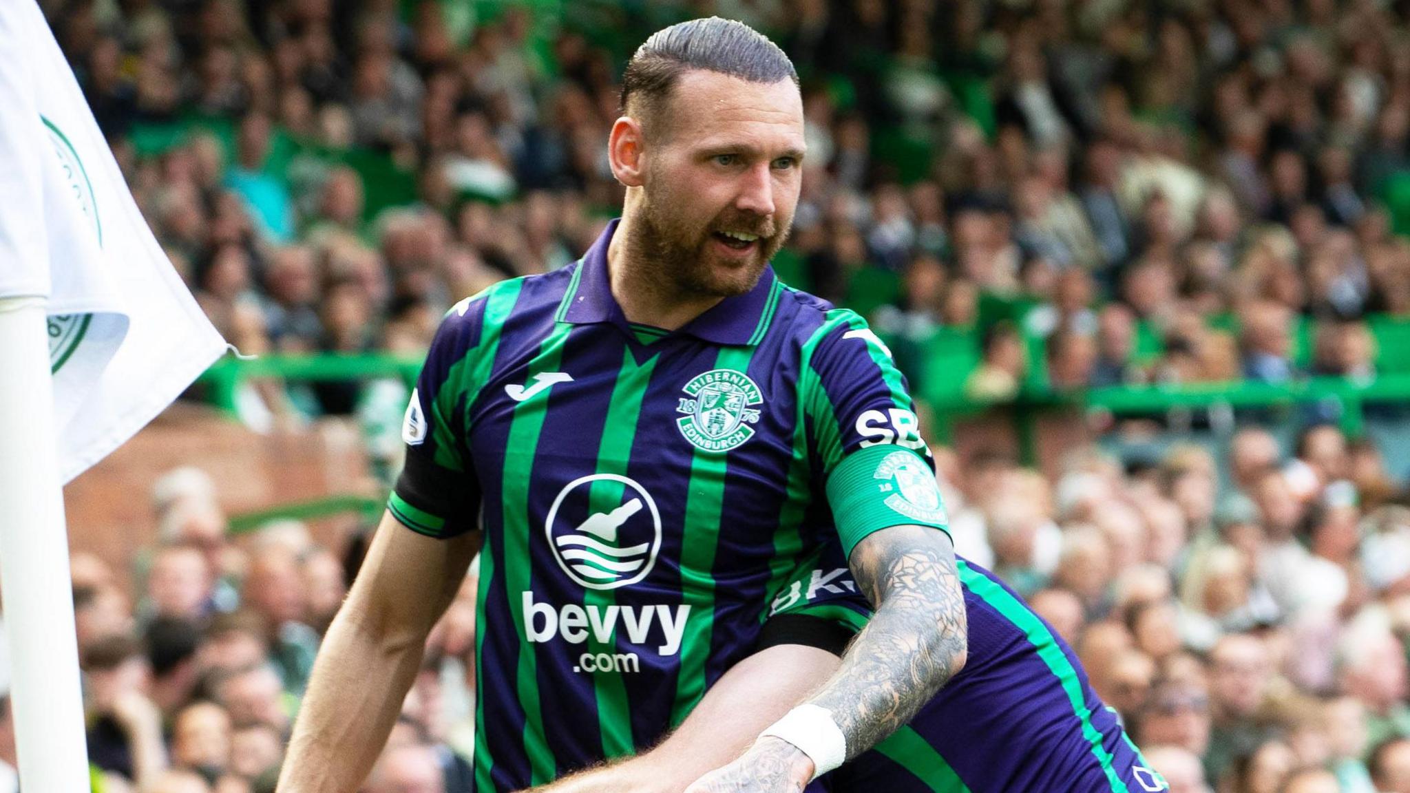 Boyle would welcome Hibs stay as they eye European football - BBC Sport