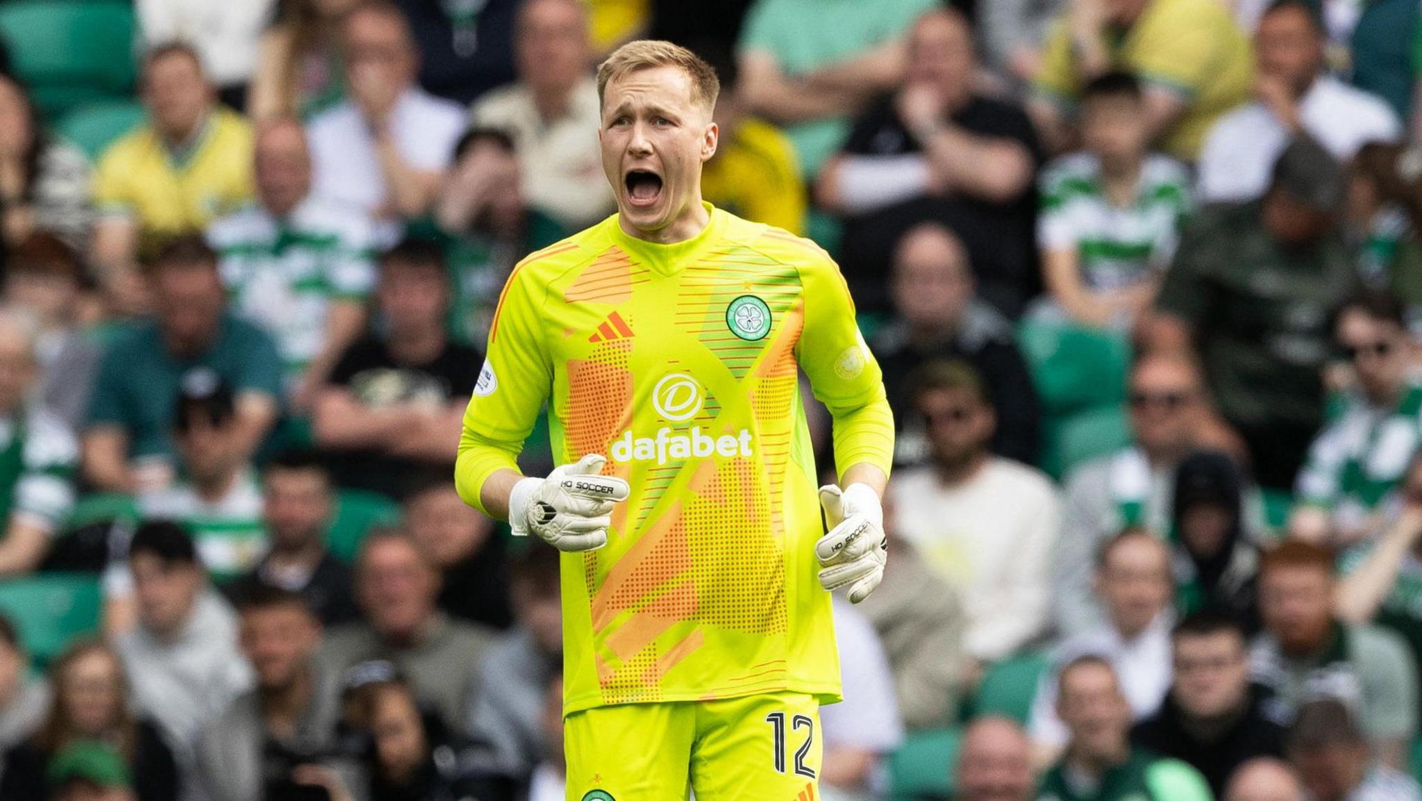 Viljami Sinisalo eyeing up Celtic number one spot - BBC Sport