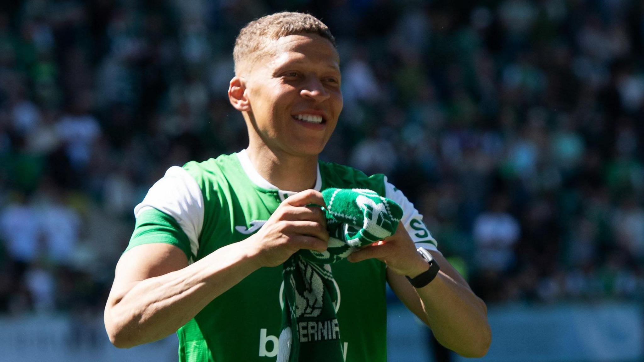 Gayle 'thankful' to be involved in Hibs' success in final footballing ...