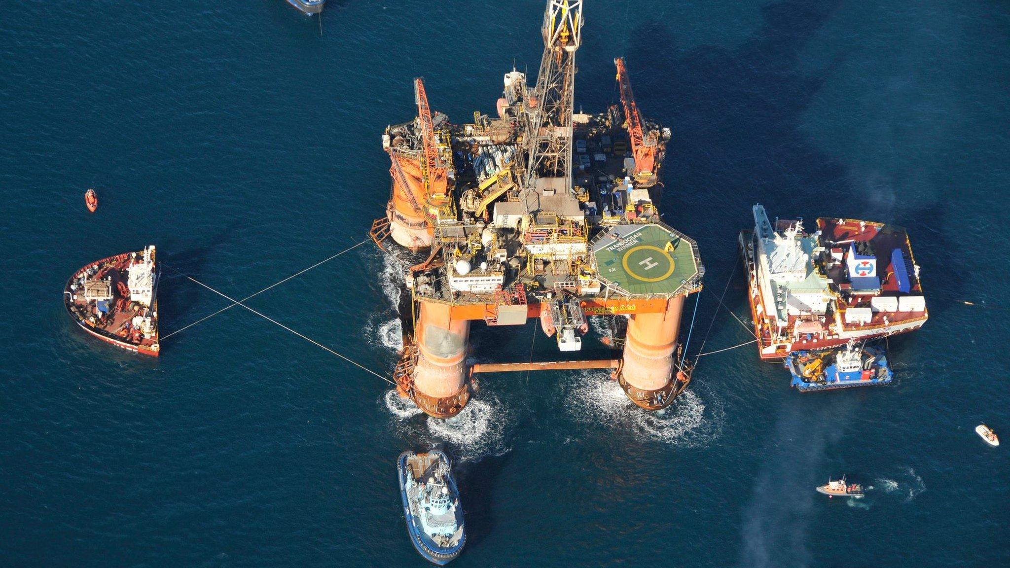 Transocean Winner rig arrives in Malta from Lewis - BBC News