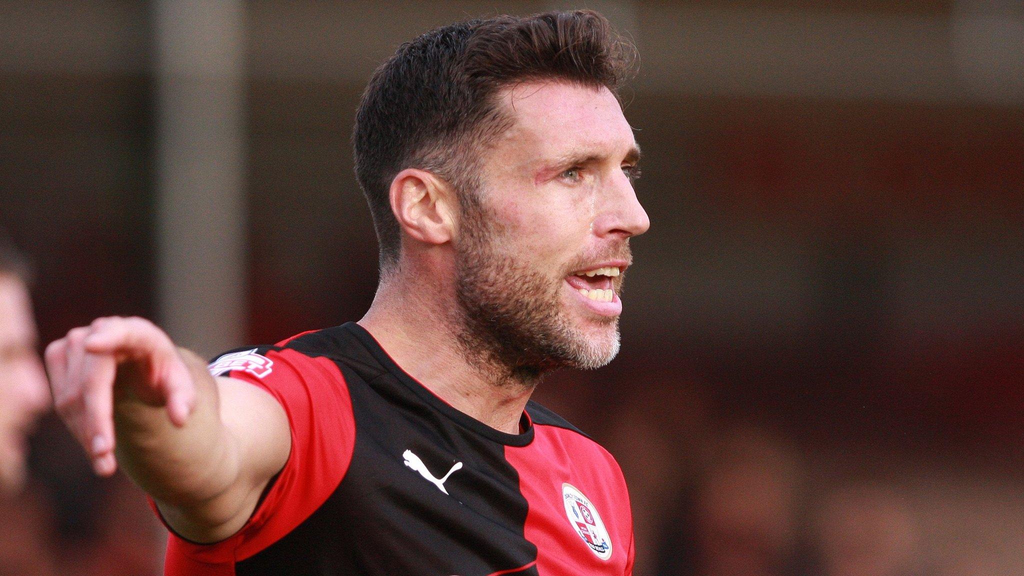 Jerome Okimo among five new signings at Braintree Town - BBC Sport