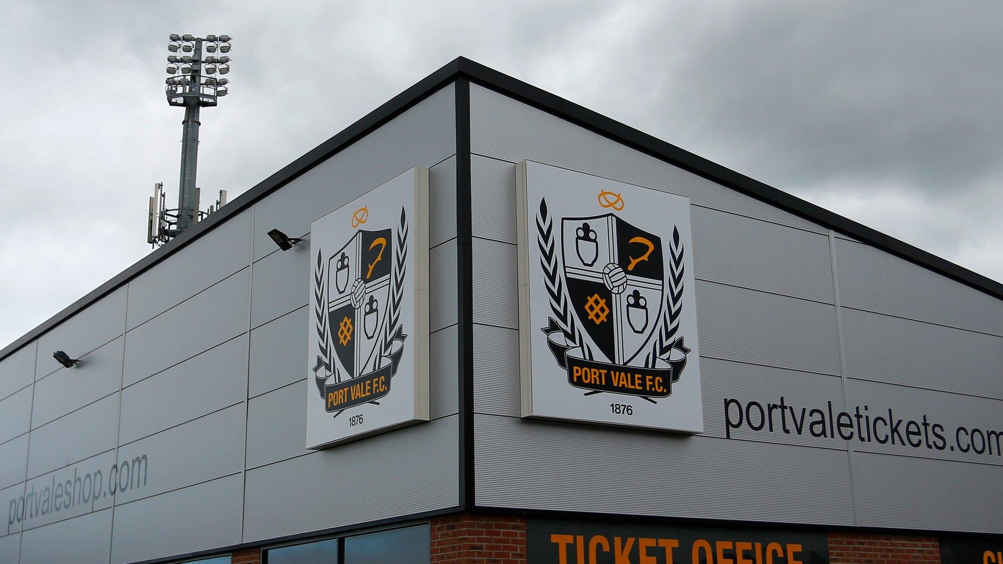 Coronavirus: Bradford footballer Adam Nowakowski on £1 a week - BBC News