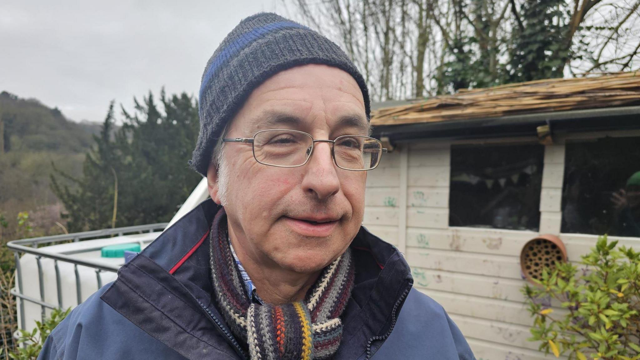 Derbyshire village to compete for Britain in Bloom title - BBC News