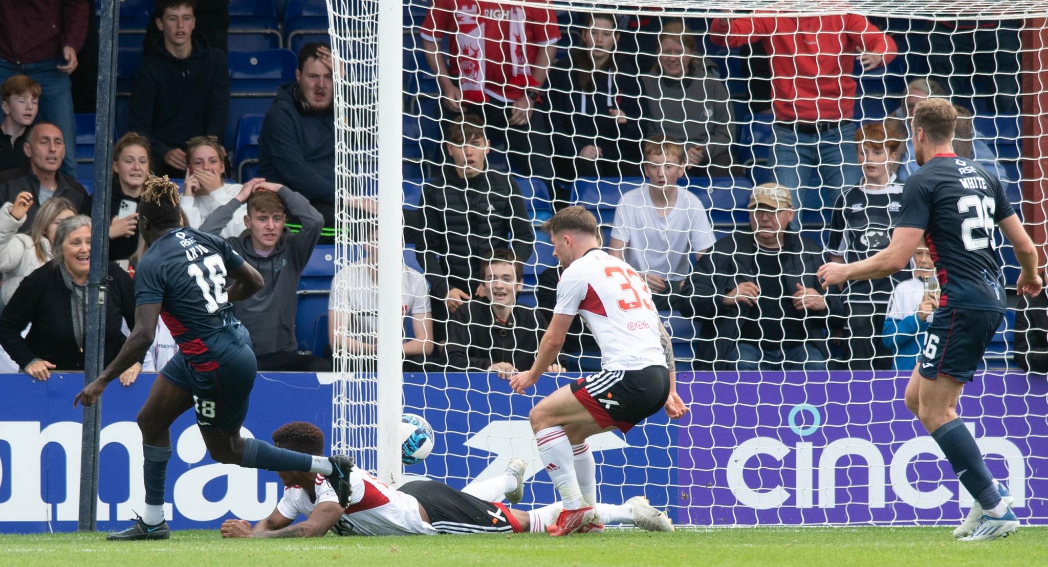 Goodwin rues Dons' missed opportunity - BBC Sport