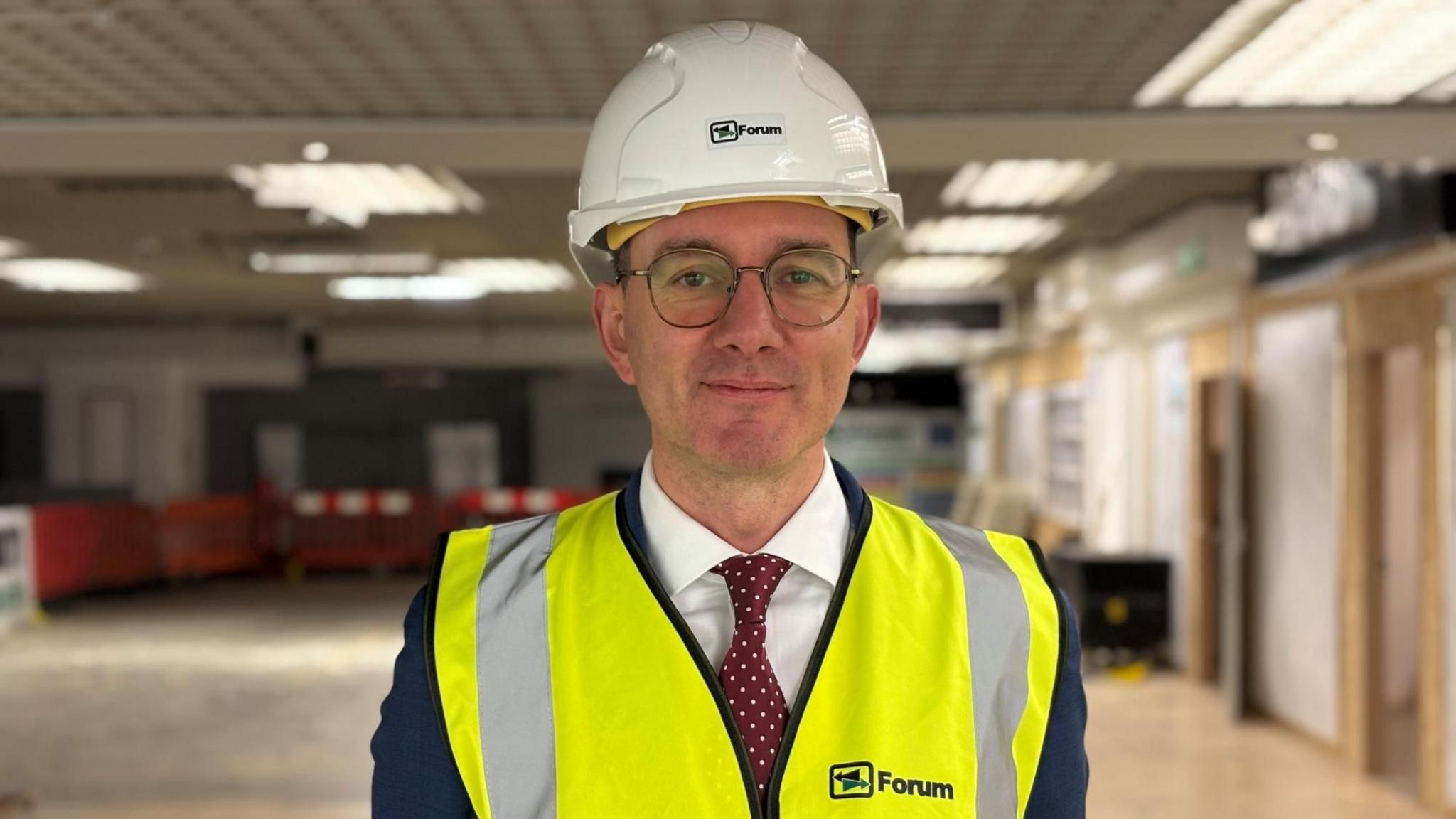 Basildon Health Centre takes shape at former Debenhams site - BBC News