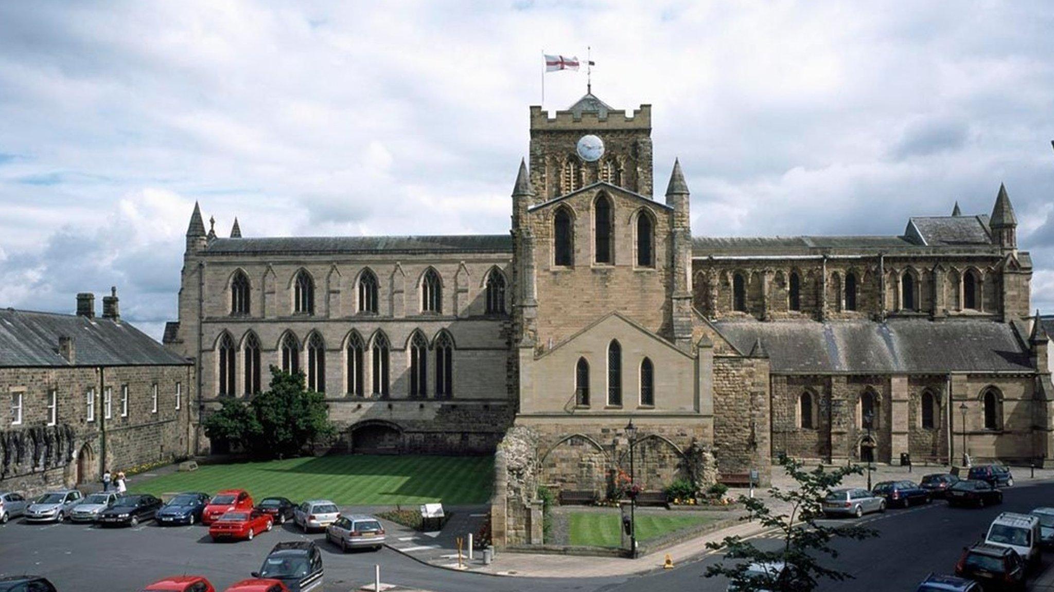 Hexham Loosing Hill bus station given green light - BBC News
