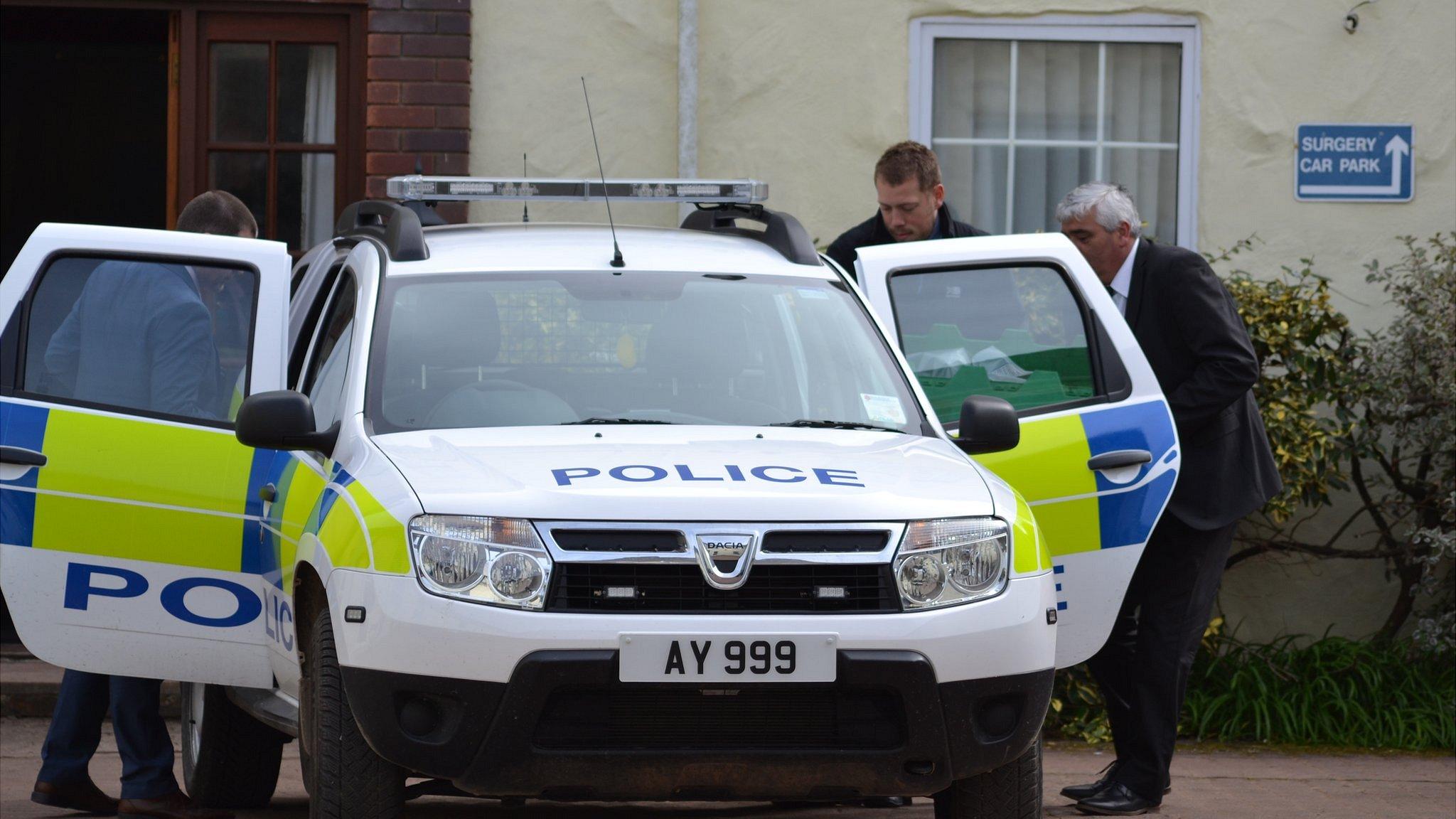 Alderney doctor Rory Lyons' suspension is lifted - BBC News