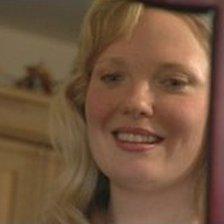 Mother's tribute to renowned opera singer Amy Black - BBC News