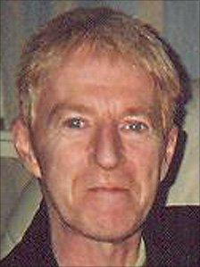 Robert Mason jailed for murdering Andrew Alexander - BBC News