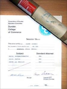Dundee college diploma 'lost in post' since 1970 - BBC News