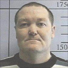 Missing prisoner Samuel Stewart found by police - BBC News
