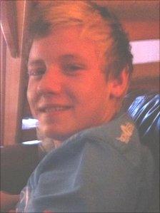 Tributes to Bridgend crash teenager, Scott Scanlan, 17 - BBC News