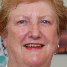 Guernsey Deputy Jenny Tasker misses out on parish seat - BBC News