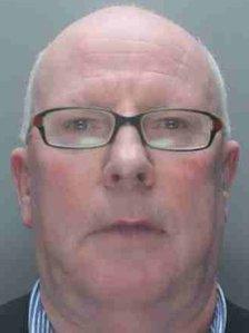 Philip Baron: Drug-smuggling gang leader jailed - BBC News