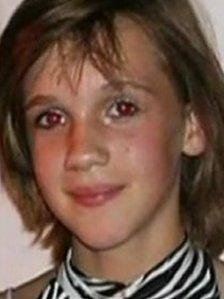 Fleet to Ringwood convoy in memory of Jade Clark - BBC News