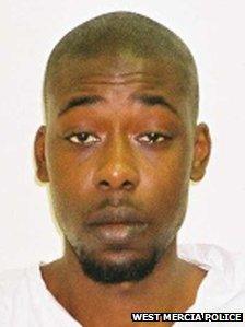 Andre Omar Smith jailed for stabbing pregnant woman - BBC News