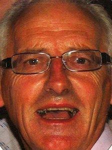 Lincolnshire Man sentenced for cyclist David Hall's death - BBC News