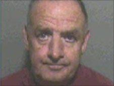 High-risk sex offender William Paden 'seen in NI' - BBC News