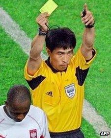 China morning round-up: Football scandal sentences - BBC News