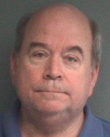 Fake commercial airline pilot Michael Fay jailed - BBC News