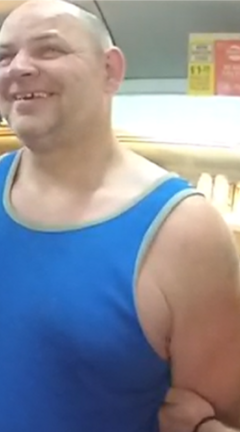 Liverpool: Fugitive Daniel Gee arrested after month on the run - BBC News