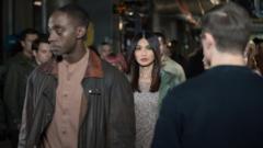 How Channel 4's Humans was 'relevant in advance' - BBC News