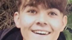 Charlie Cosser: Surrey father to launch charity in son's memory - BBC News