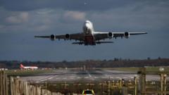 Gatwick Airport sees Border Force join project to boost security - BBC News