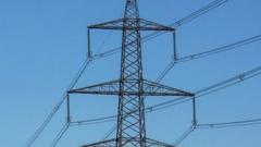 East Anglia pylons: Plan for 112-mile power line published - BBC News