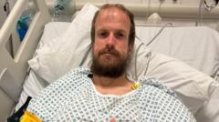 Bowel cancer: London teacher urges people to know the symptoms - BBC News